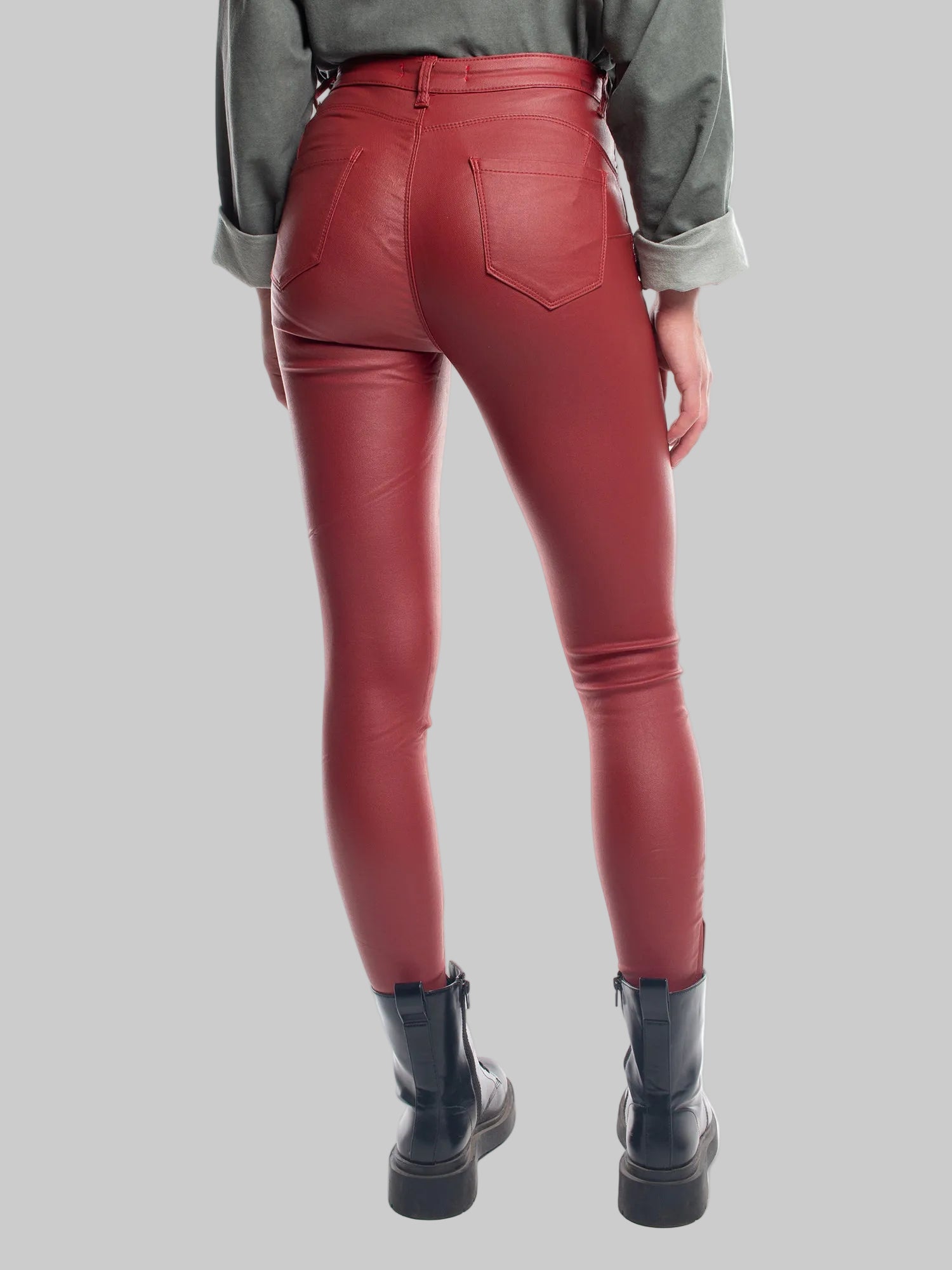 Lineatre Oficial | Outlet Femenino con Descuentos Exclusivos – Lineatrē